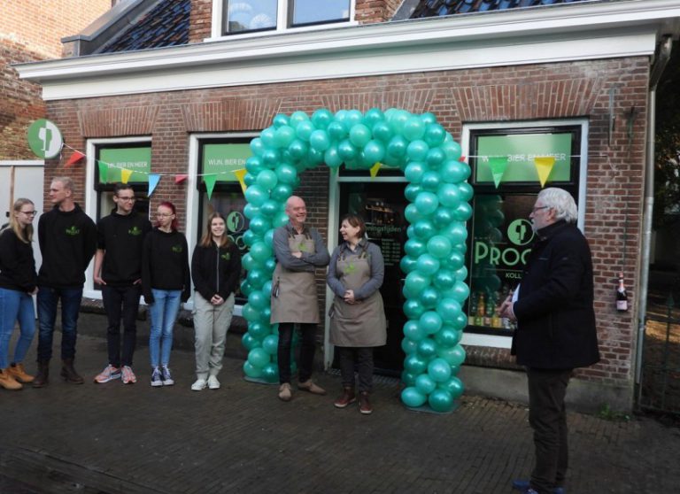 “Proost Kollum” opent zijn deuren - HIM